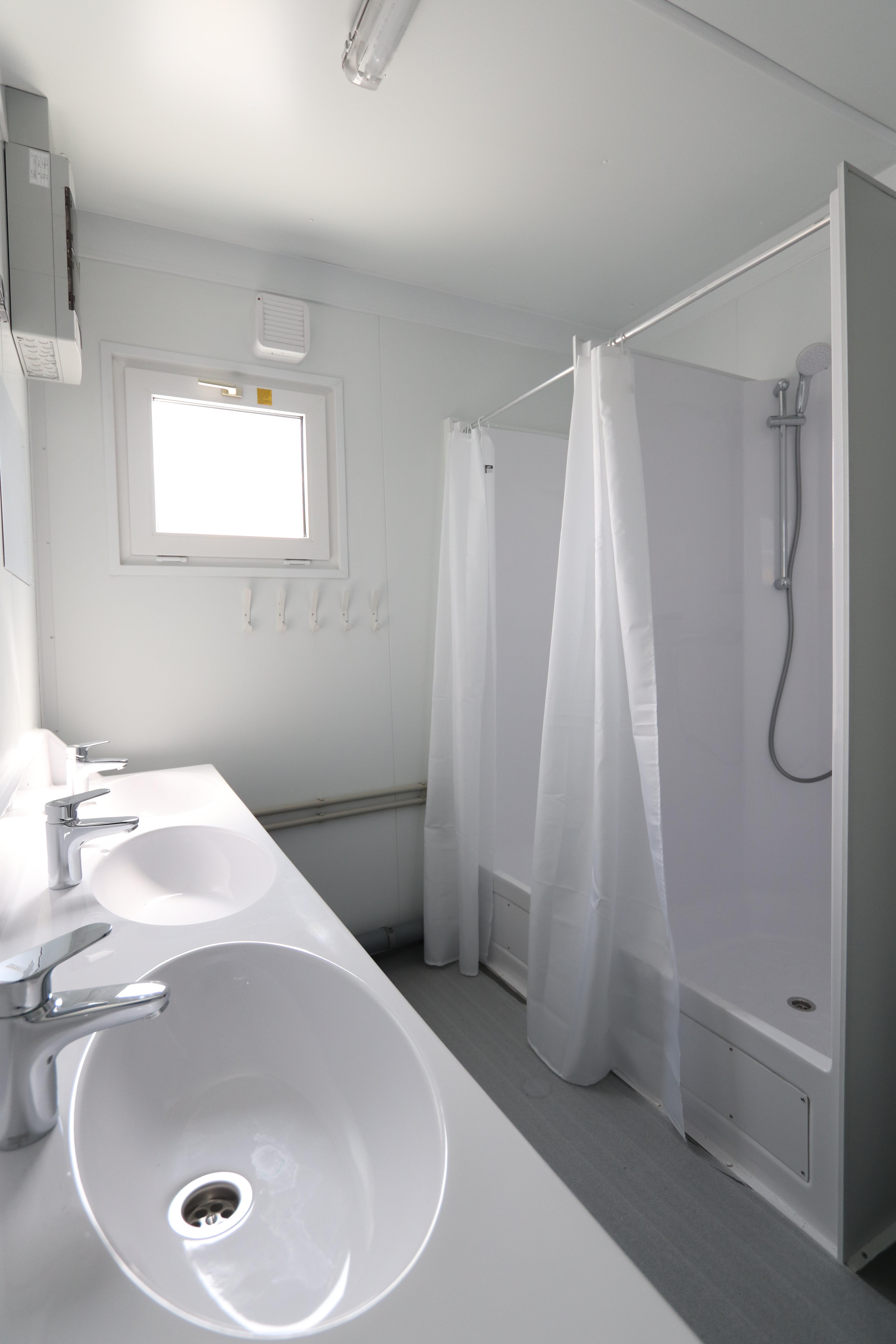 Sanitärcontainer & WC-Container - CONTAINEX (AT)